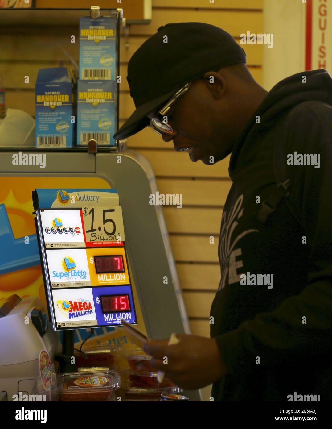 Powerball sign hi-res stock photography and images - Alamy