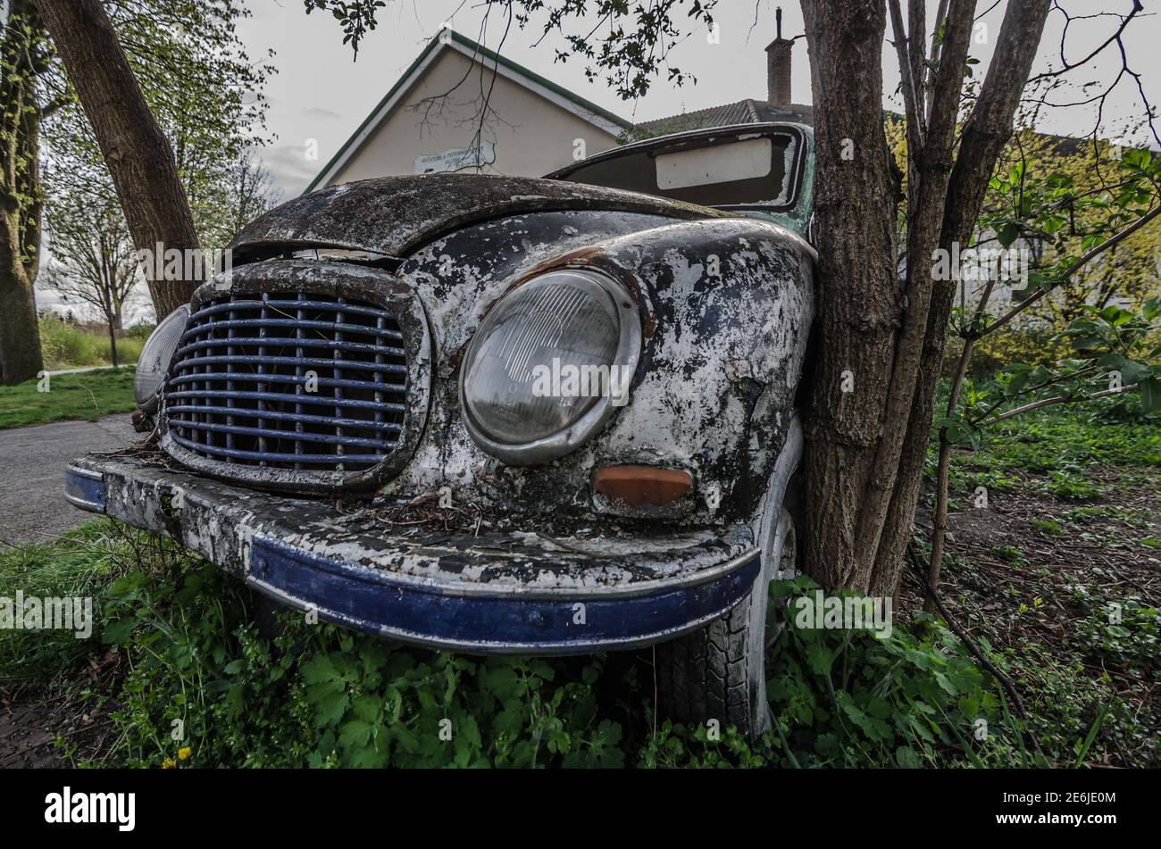 Classic car side view hi-res stock photography and images - Alamy
