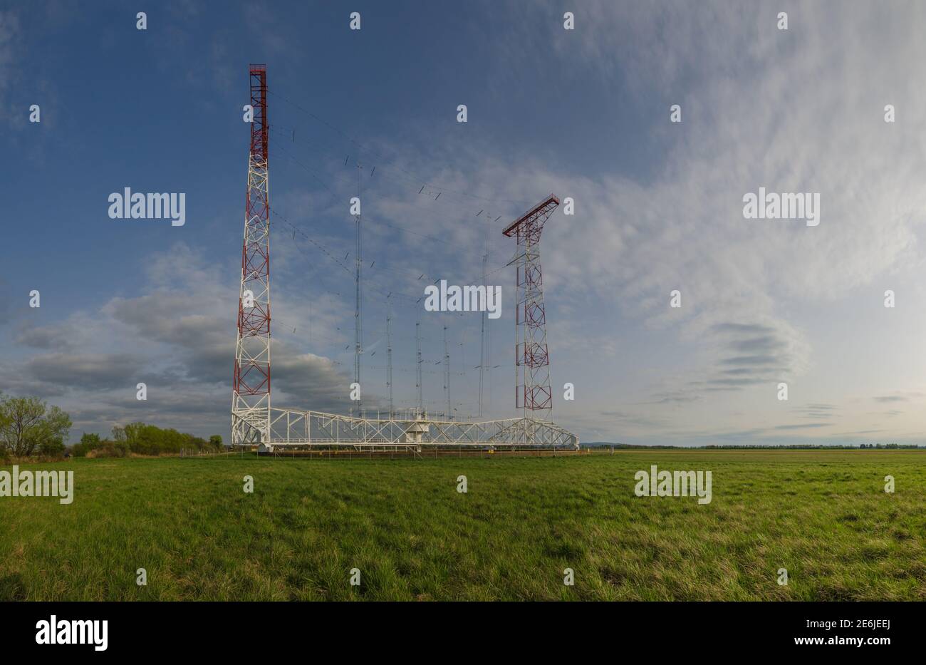 Transmitting system hi-res stock photography and images - Alamy