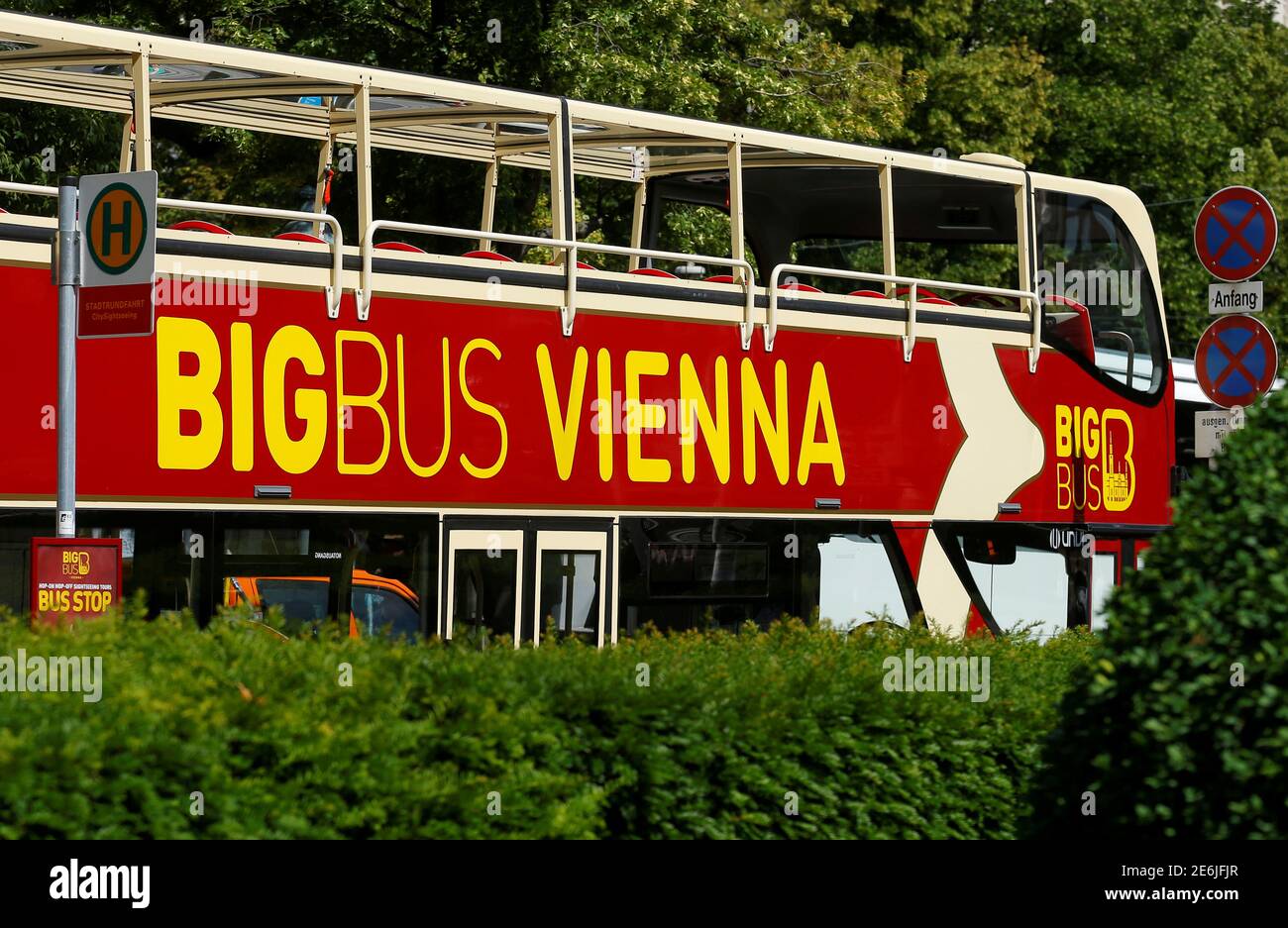 Bigbus tourism hi-res stock photography and images - Alamy