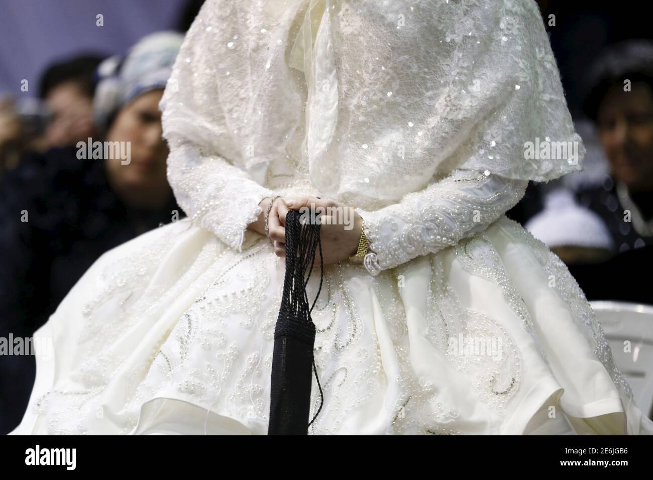 Hasidic wedding hi-res stock photography and images - Alamy