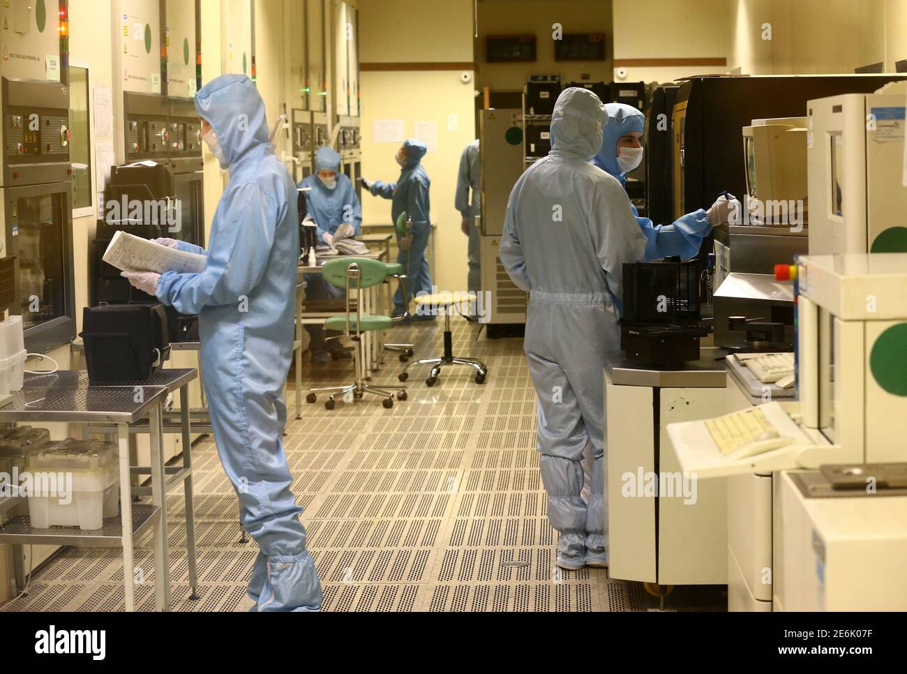 Electronic Assembly Company High Resolution Stock Photography and ...