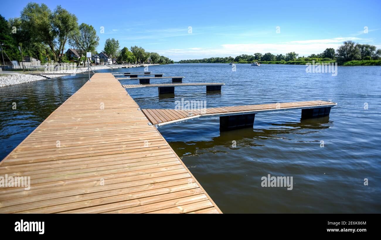 Fishing Lake Pond Jetty High Resolution Stock Photography and Images ...