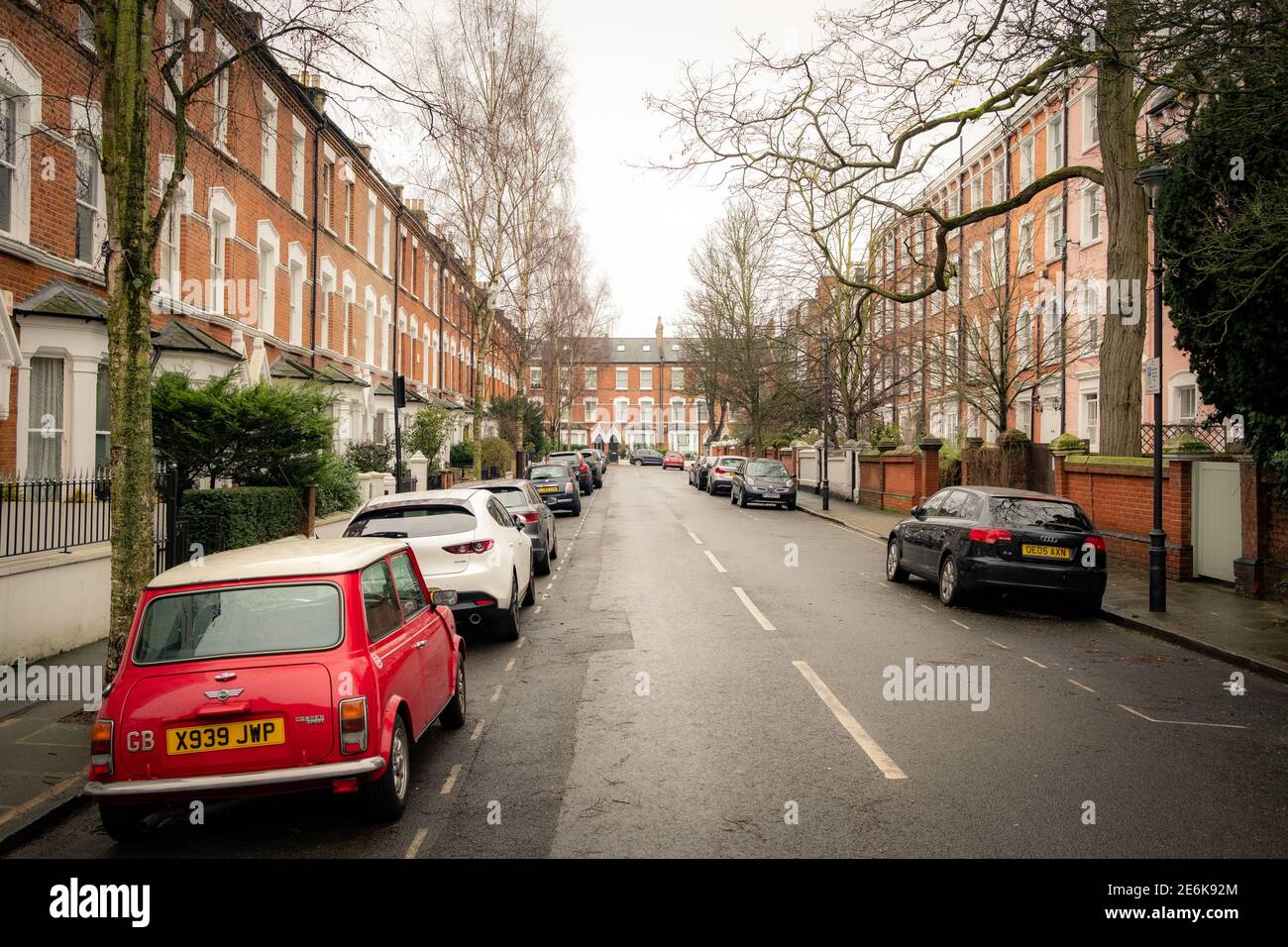 London- An attractive street of terraced houses off Abbey Road in north ...