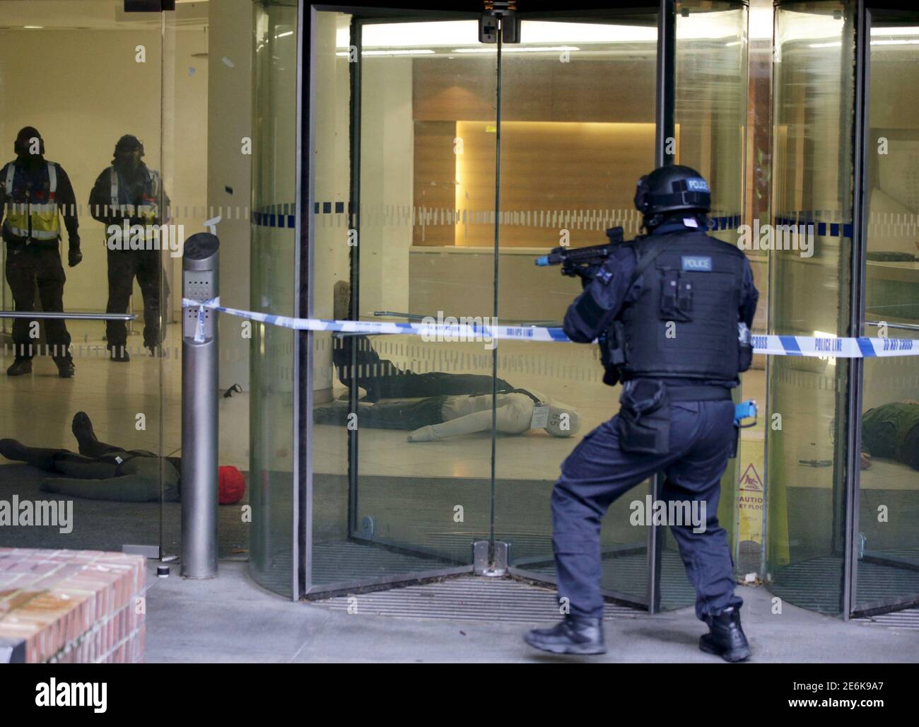 Metropolitan police pictures of hi-res stock photography and images - Alamy