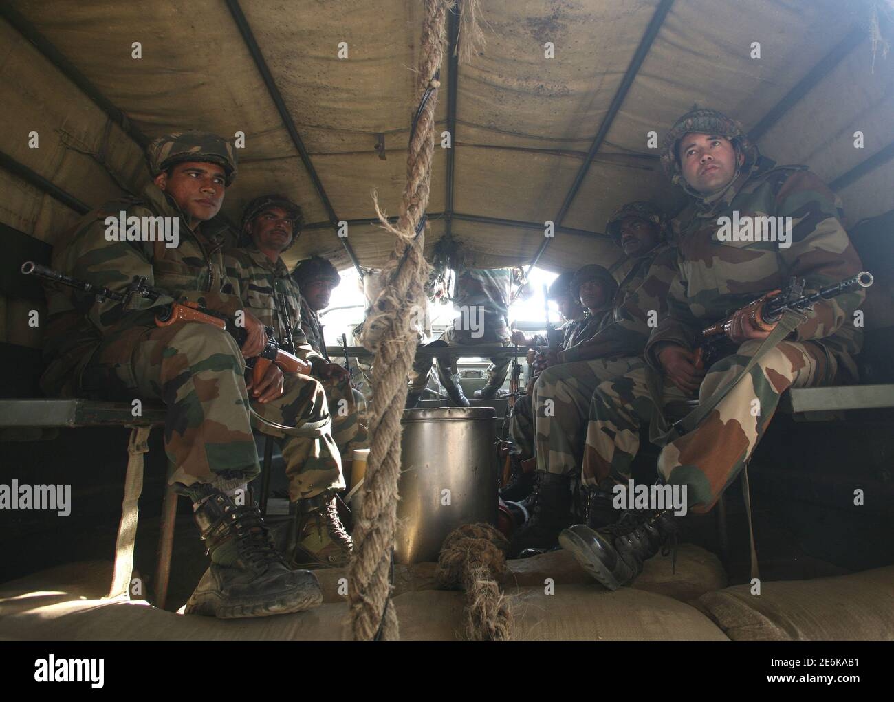 Indian air force iaf soldiers hi-res stock photography and images - Alamy