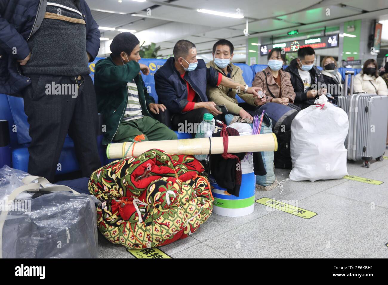 On the first day of 2021 Spring Festival travel rush (Chunyun), the ...