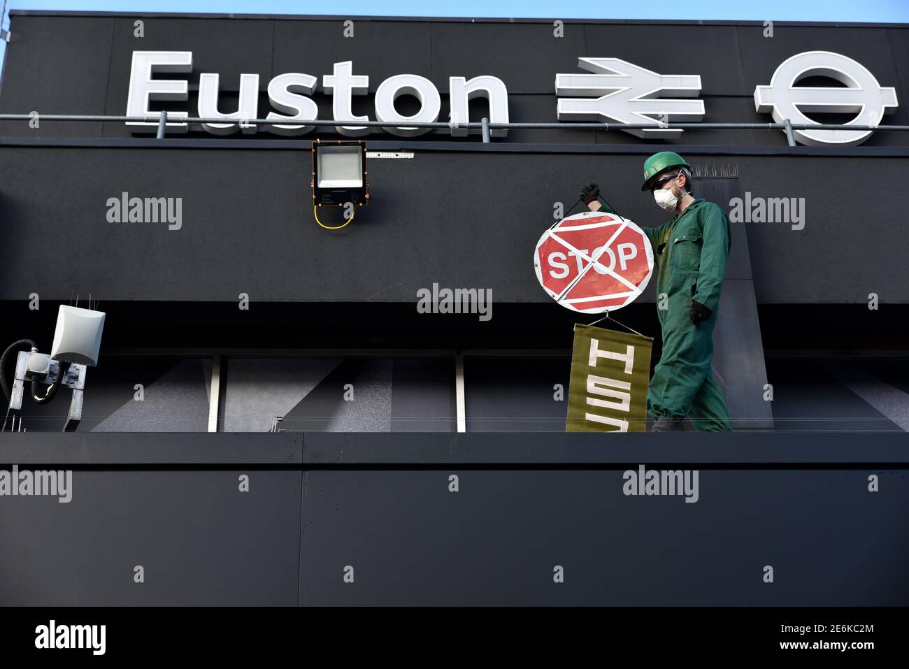 Hs2 euston roof hi-res stock photography and images - Alamy