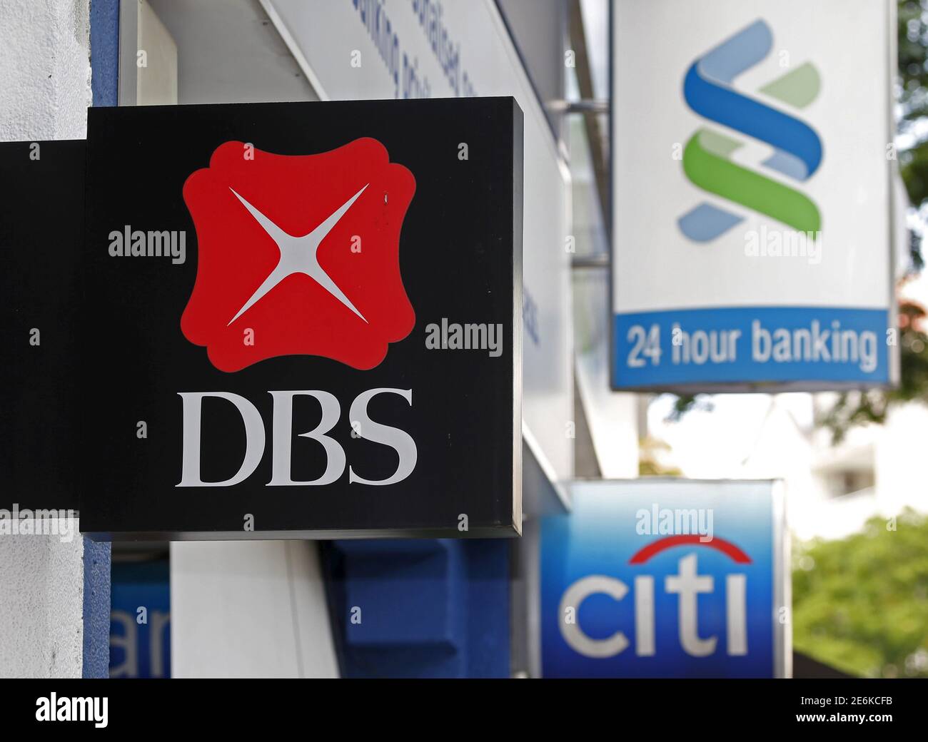 Dbs sign hi-res stock photography and images - Alamy