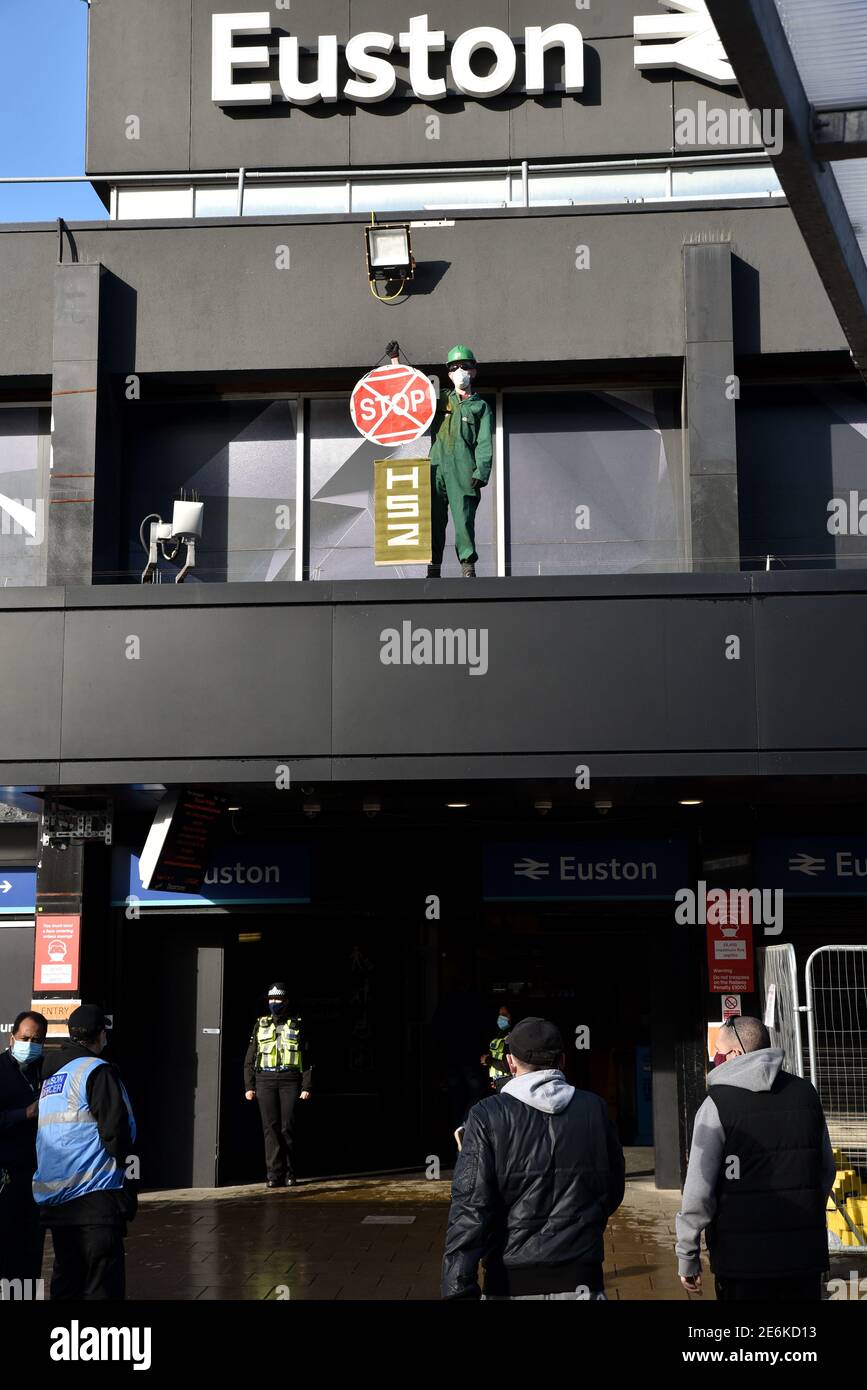 Hs2 euston roof hi-res stock photography and images - Alamy