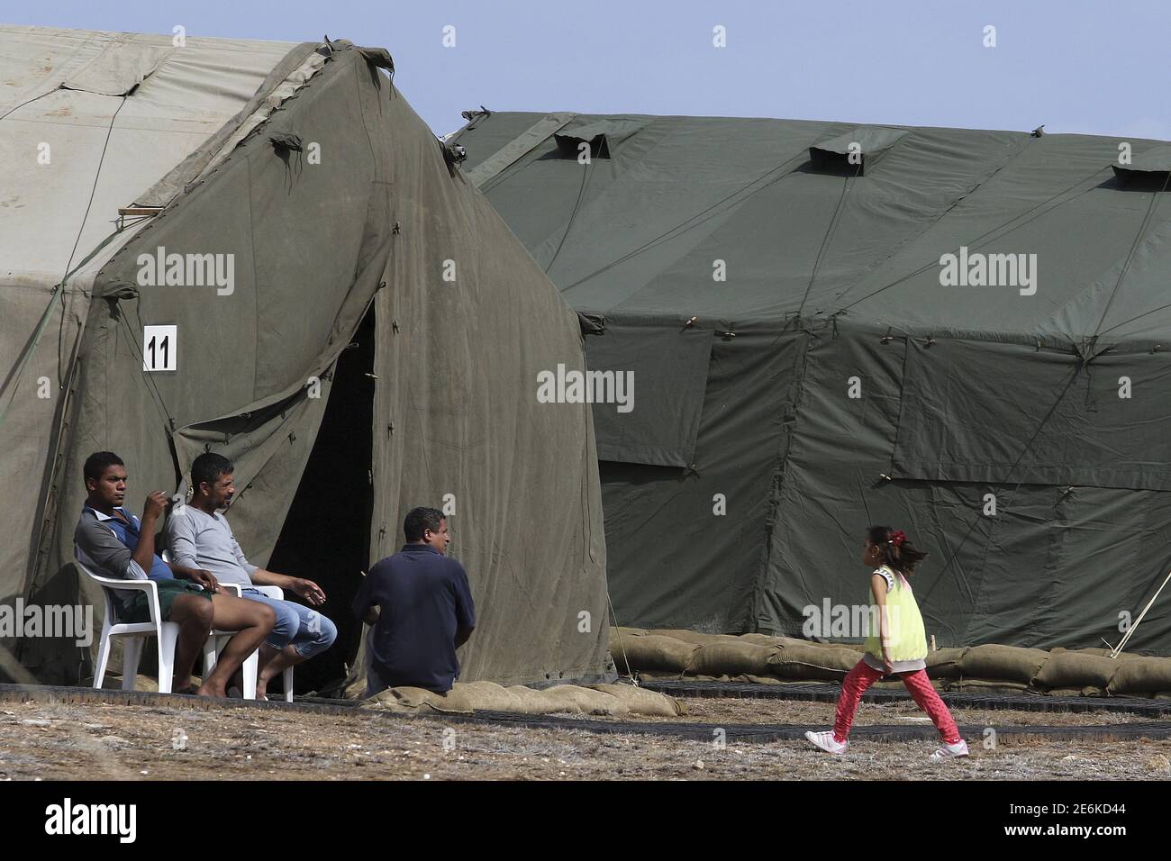 British cyprus army base hi-res stock photography and images - Alamy