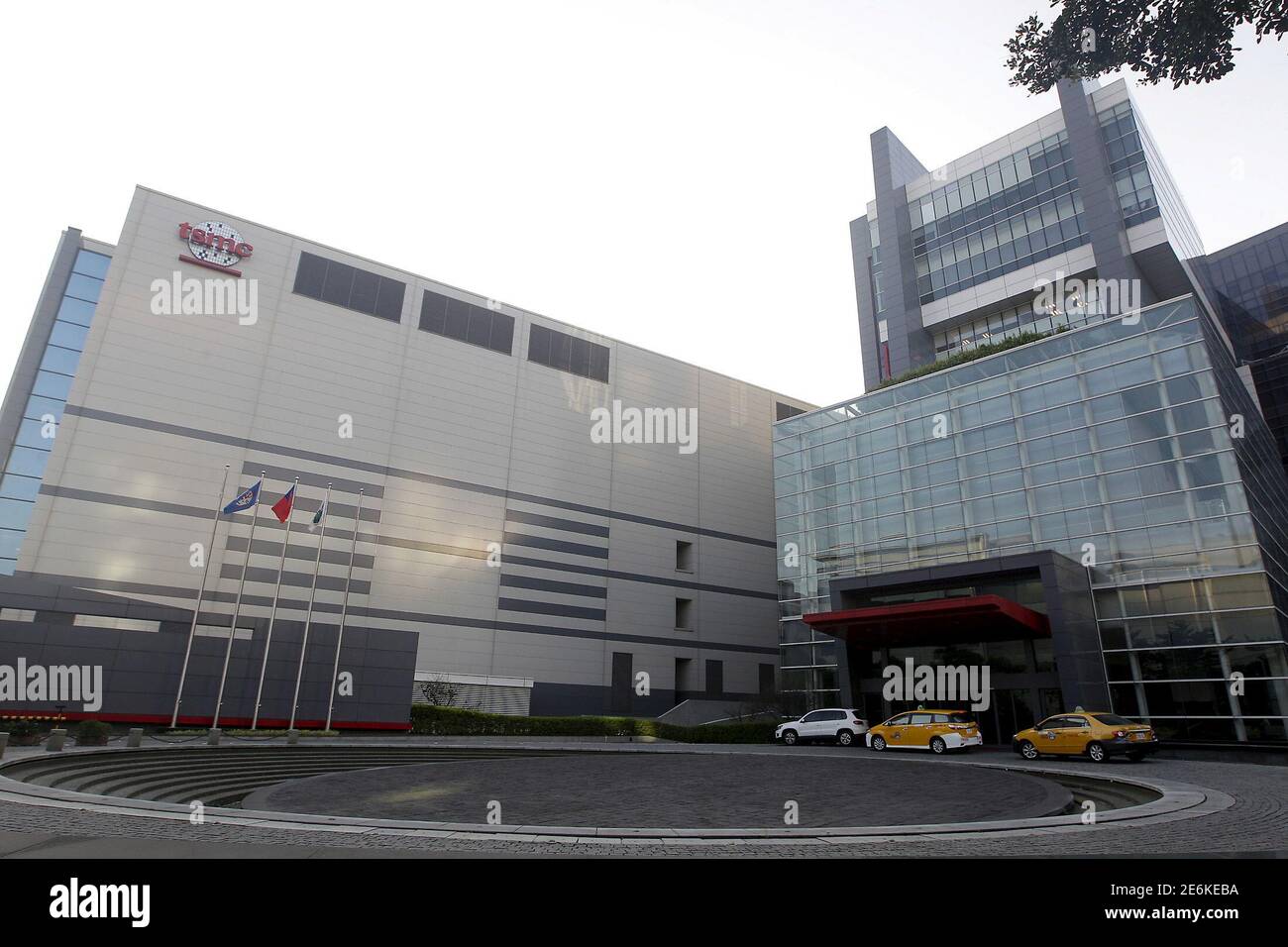 Taiwan semiconductor manufacturing co hi-res stock photography and ...