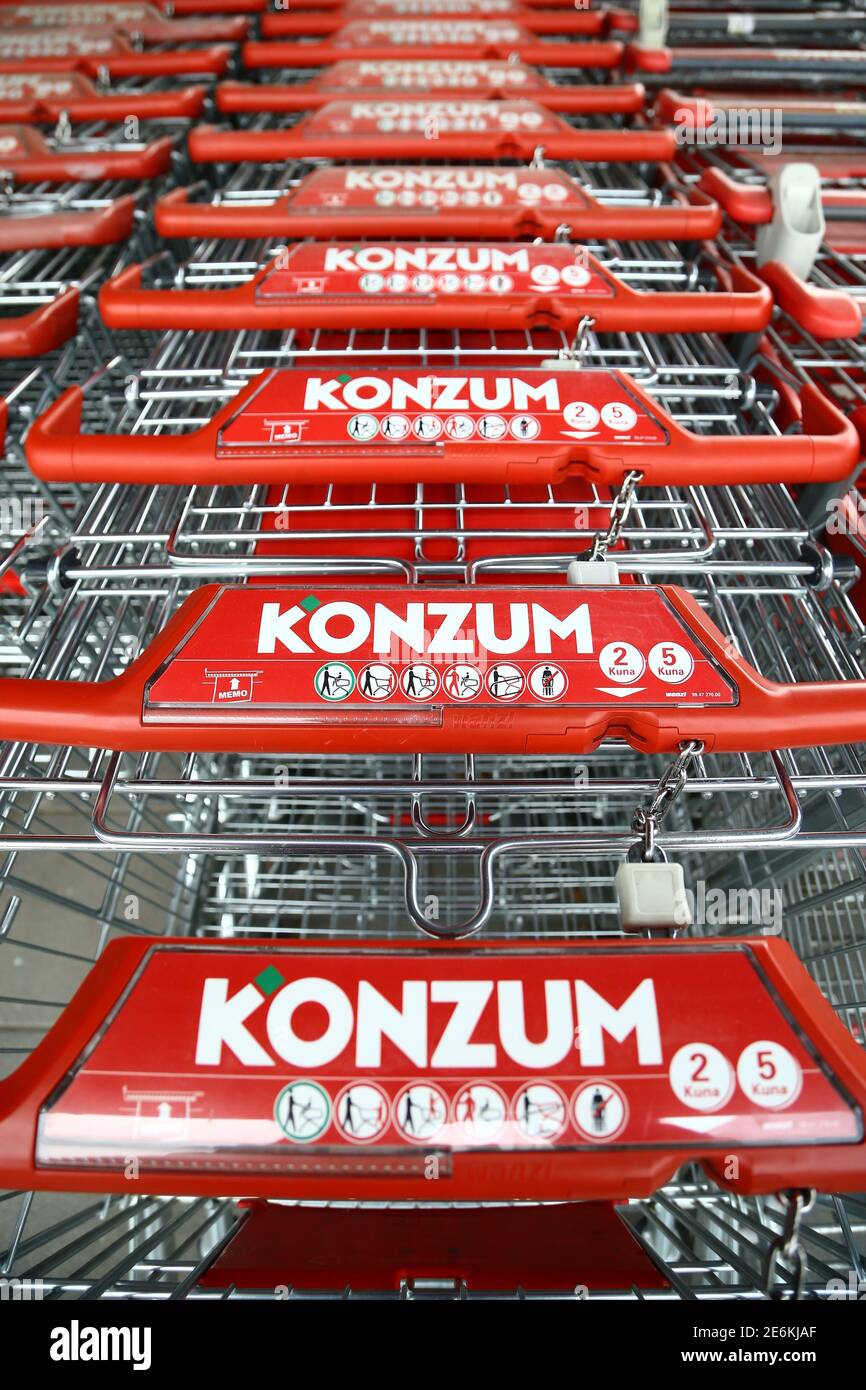 Konzum logo hi-res stock photography and images - Alamy