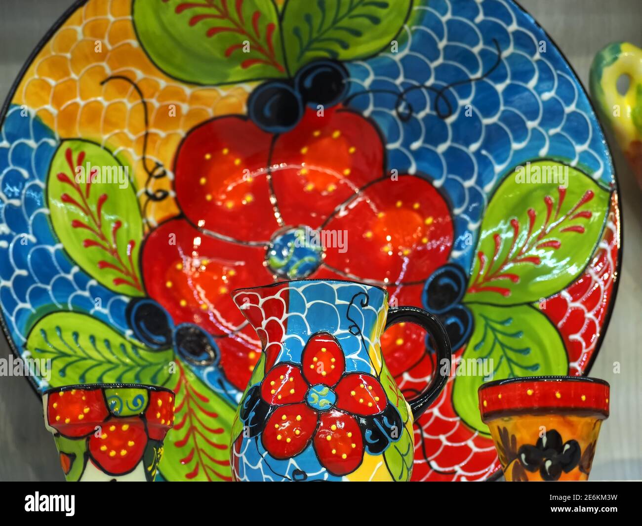Typical products of Portugal - colorful pottery and ceramics for sale ...