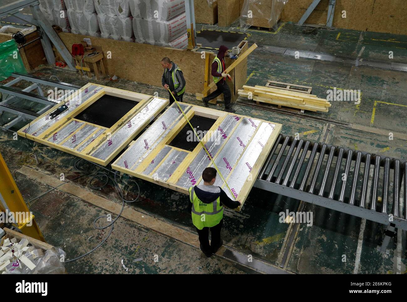 Wall sections hi-res stock photography and images - Alamy