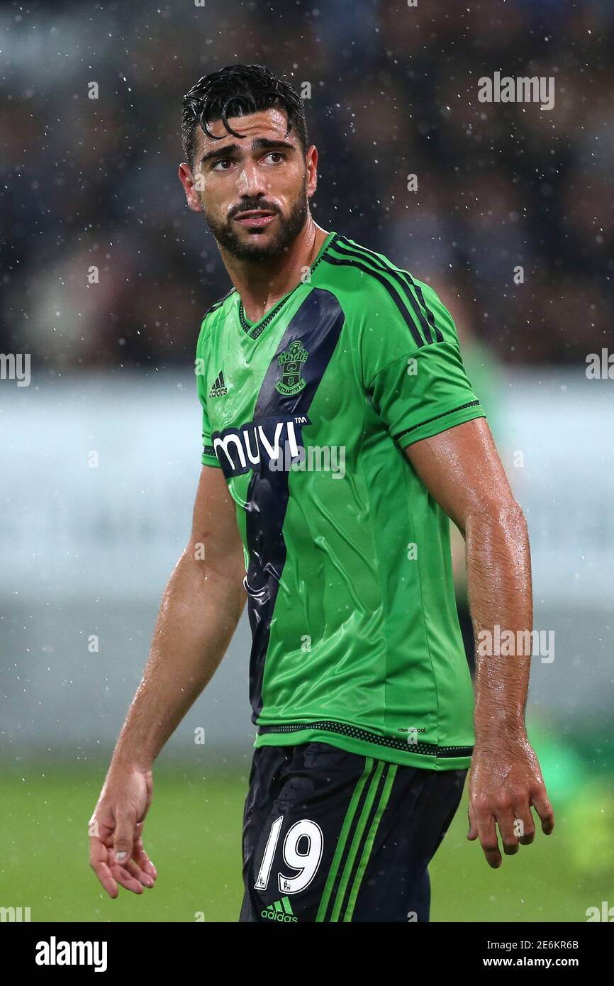 Pelle southampton hi-res stock photography and images - Alamy