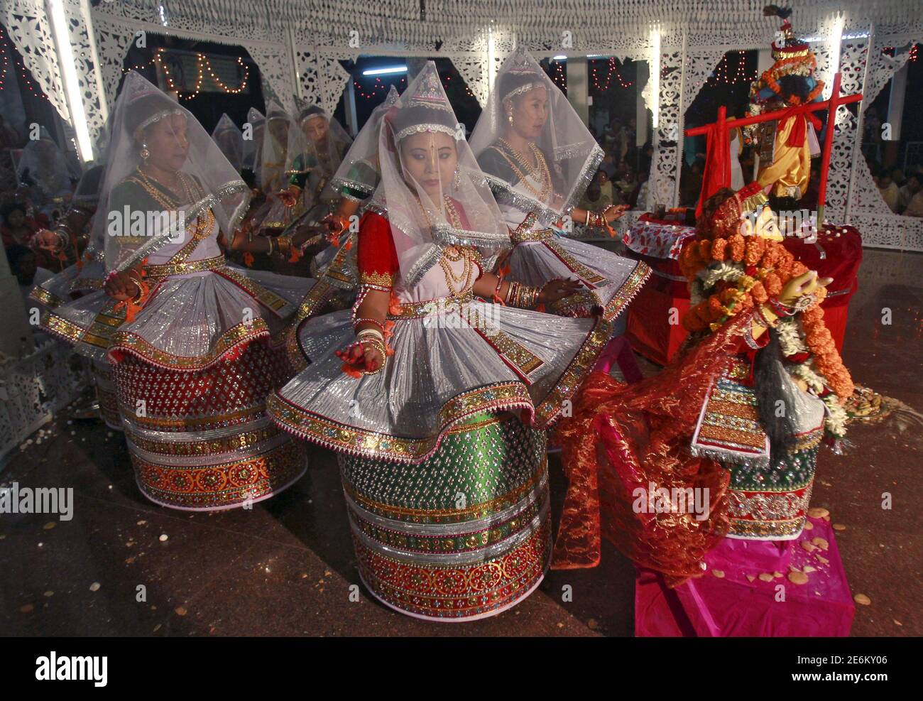 Raas festival hi-res stock photography and images - Alamy
