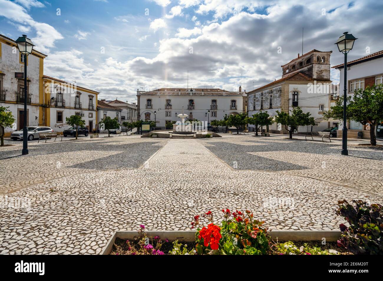 Fountain at town hall in main square hi-res stock photography and ...