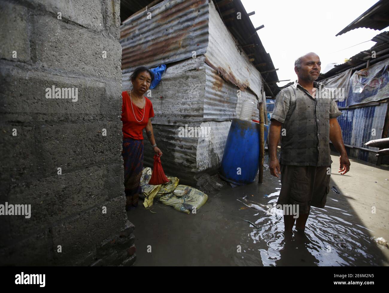 Nepal slum hi-res stock photography and images - Alamy