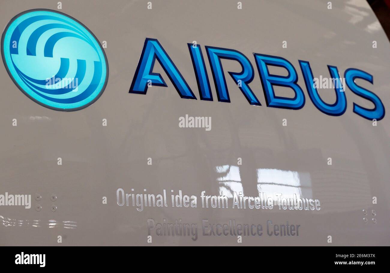 Airbus a320neo family hi-res stock photography and images - Alamy