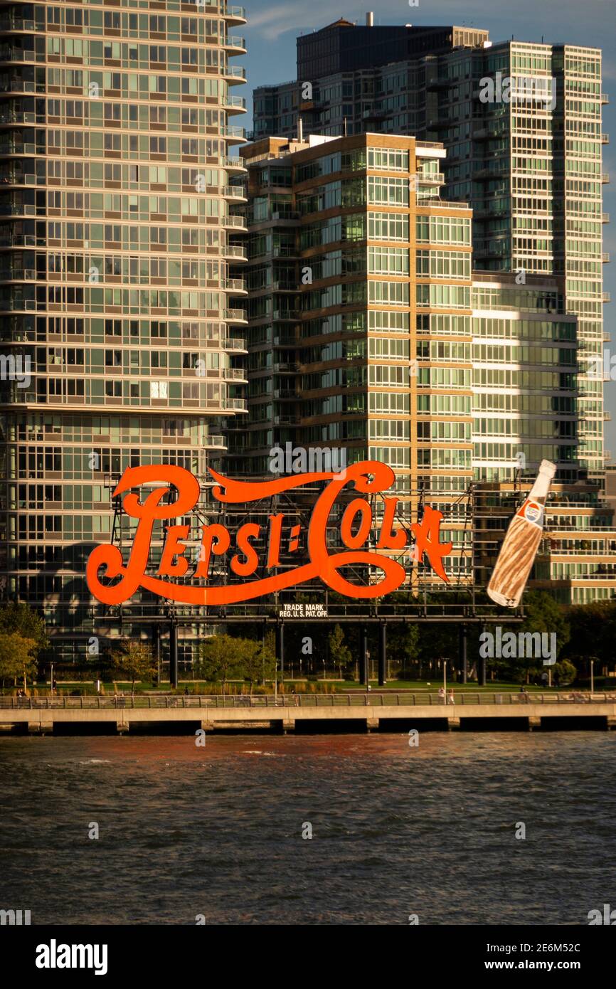 Pepsi Cola sign in Long Island City New York City Stock Photo - Alamy