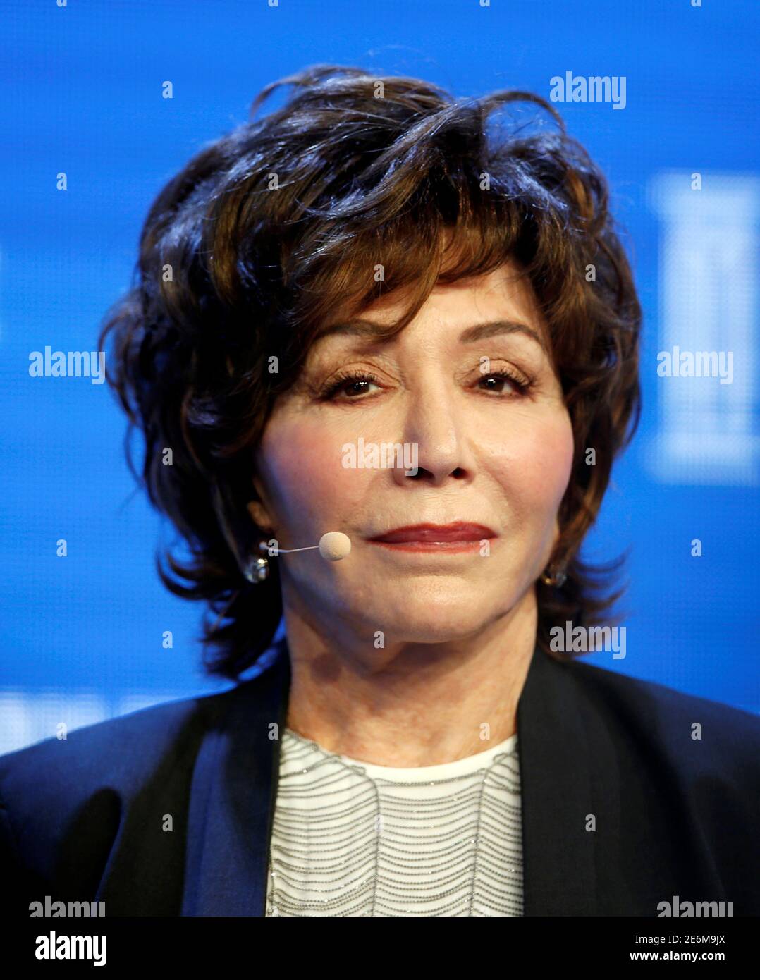 Lynda resnick hi-res stock photography and images - Alamy