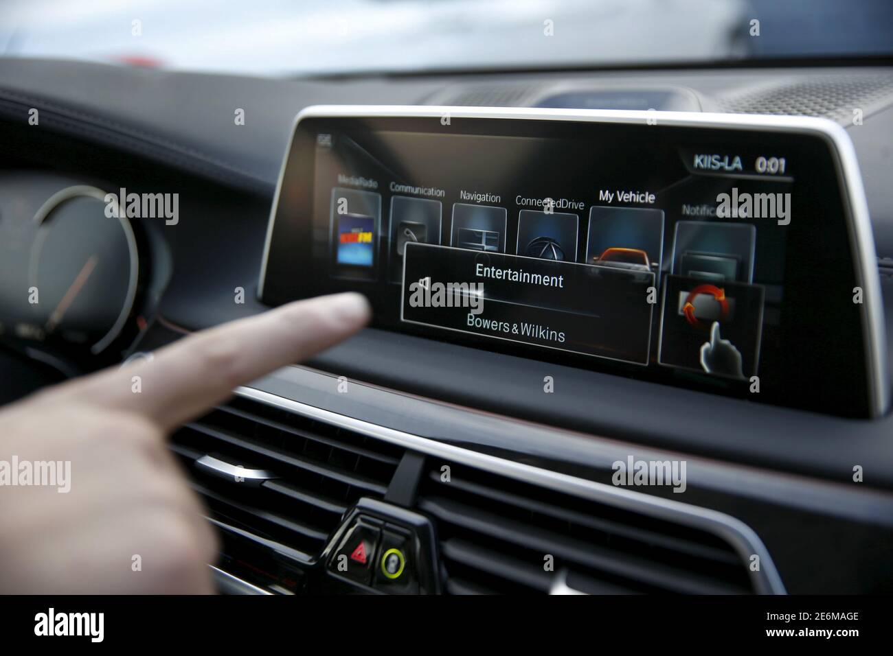 Touchfree hi-res stock photography and images - Alamy