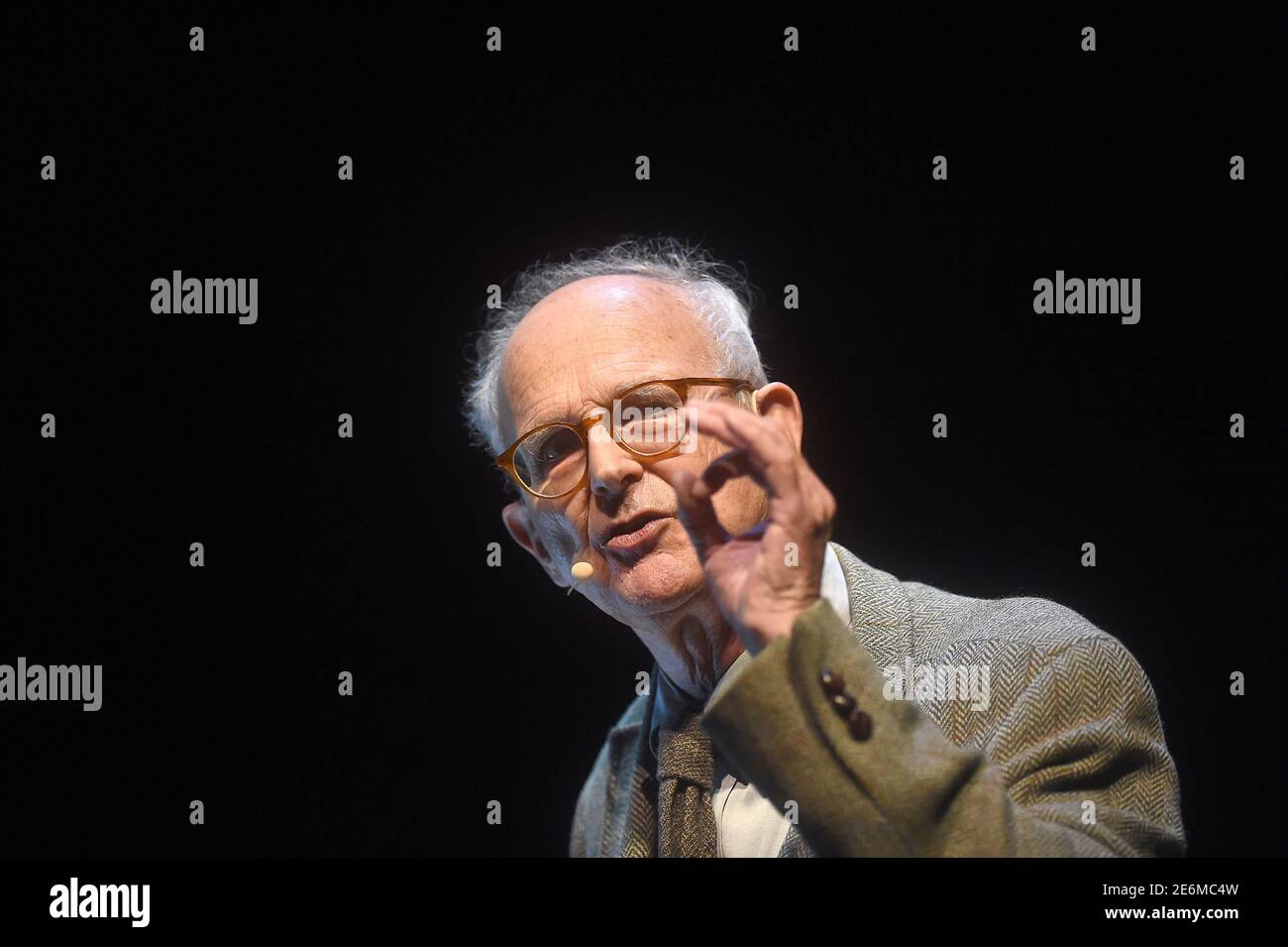 Rainer weiss hi-res stock photography and images - Alamy