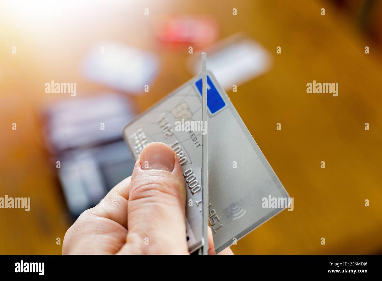 Irreversible destruction of a deactivated payment card by cutting with ...