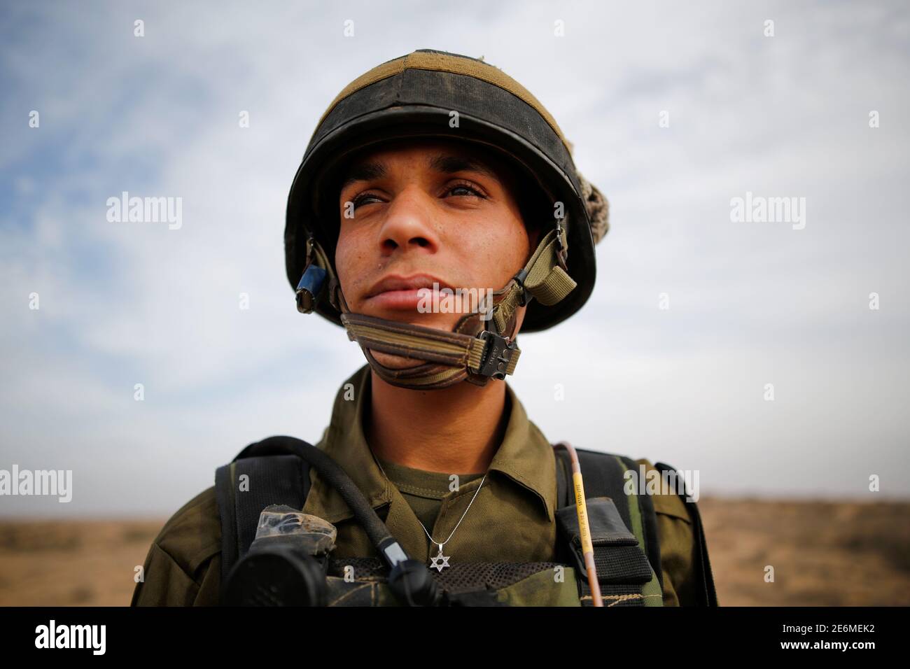 Arab soldier hi-res stock photography and images - Alamy