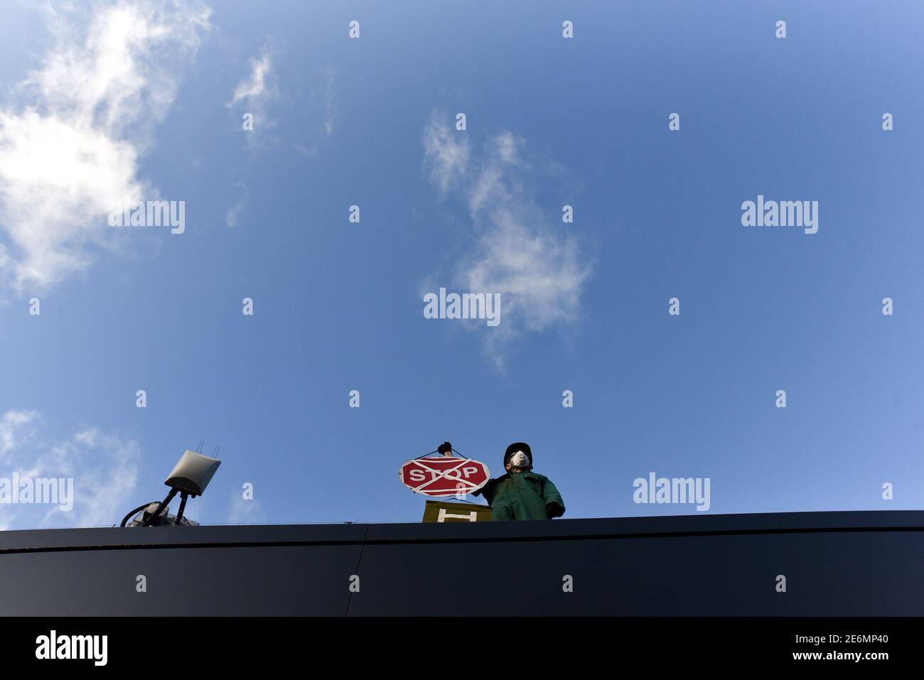 Hs2 euston roof hi-res stock photography and images - Alamy