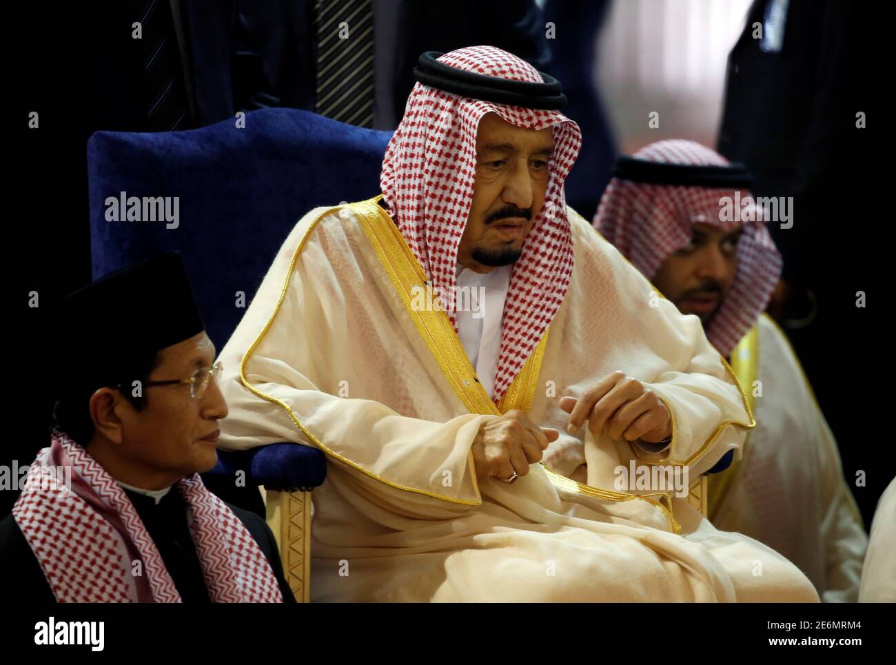 King salman mosque hi-res stock photography and images - Alamy