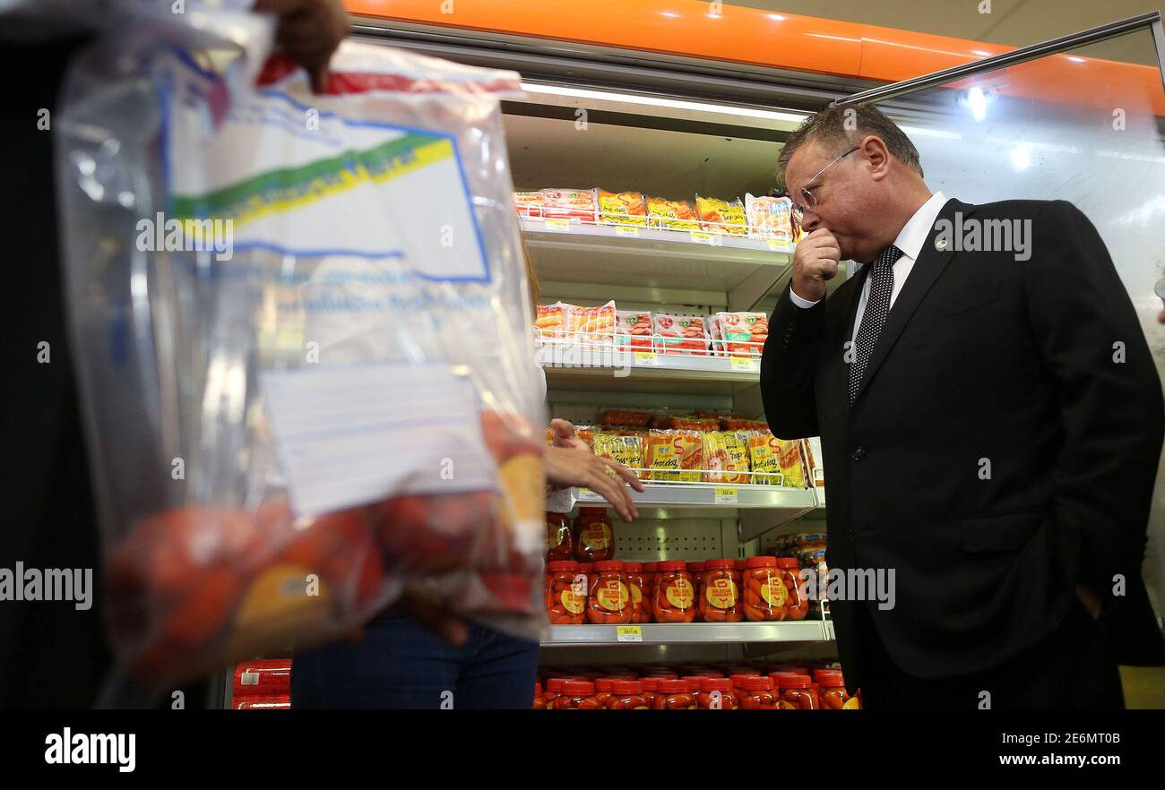 Maggi in supermarket hi-res stock photography and images - Alamy