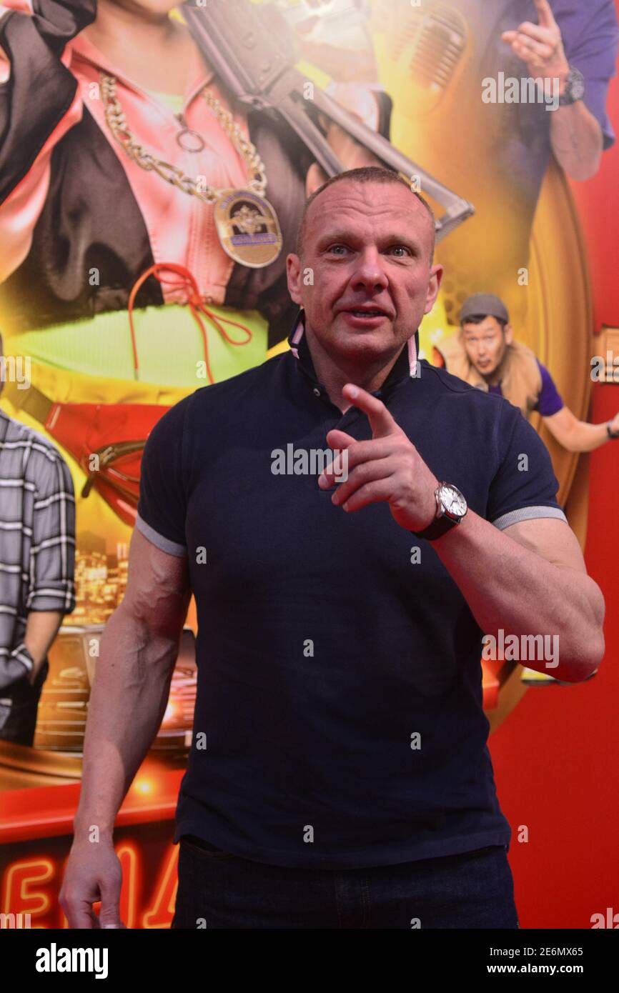 Actors and guests at the premiere screening of Stand-up undercoverCinema Formula Kino, TC ...