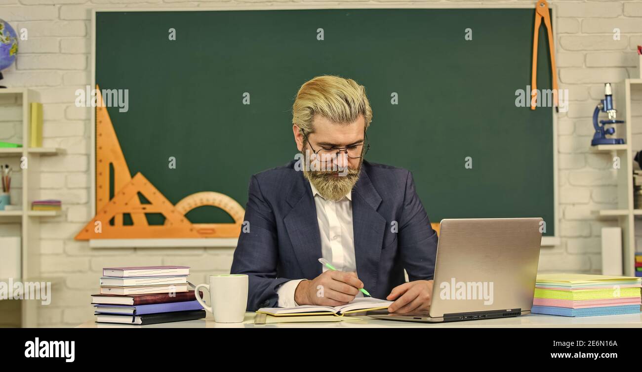 Digital technology. Teacher at classroom. Watch video for step by step ...