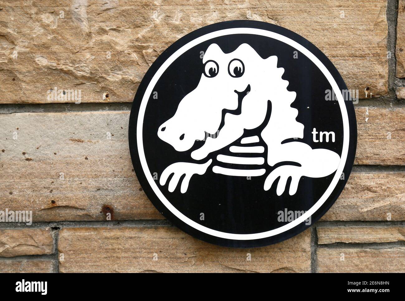 Crocs sign hi-res stock photography and images - Alamy