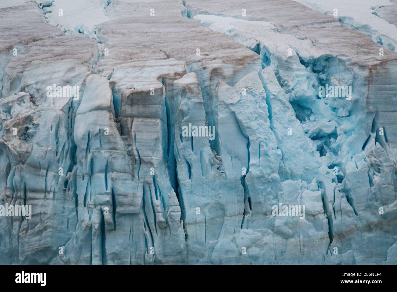 Charcot iceberg hi-res stock photography and images - Alamy