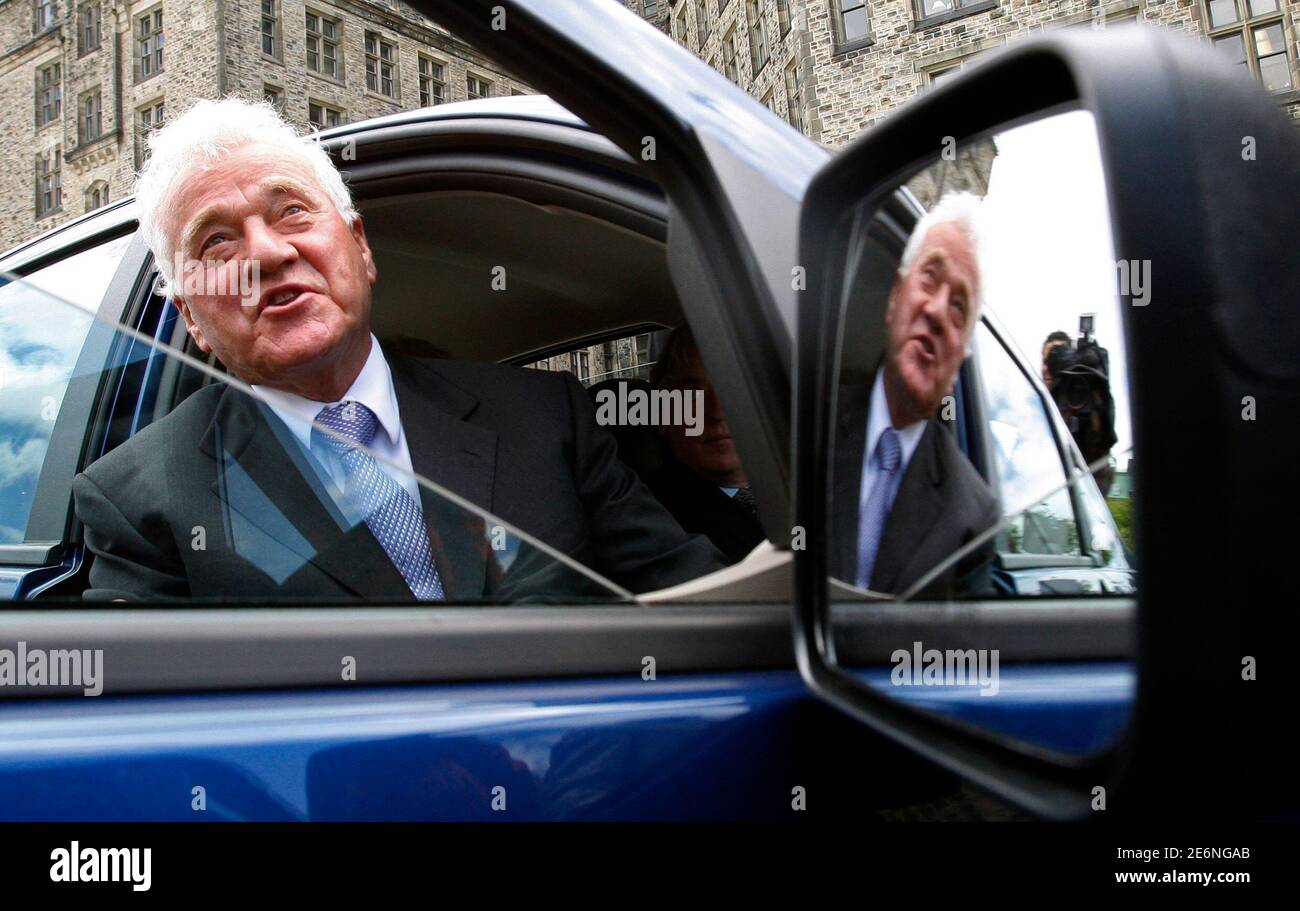 Battery Electric Vehicle Bev High Resolution Stock Photography and ...