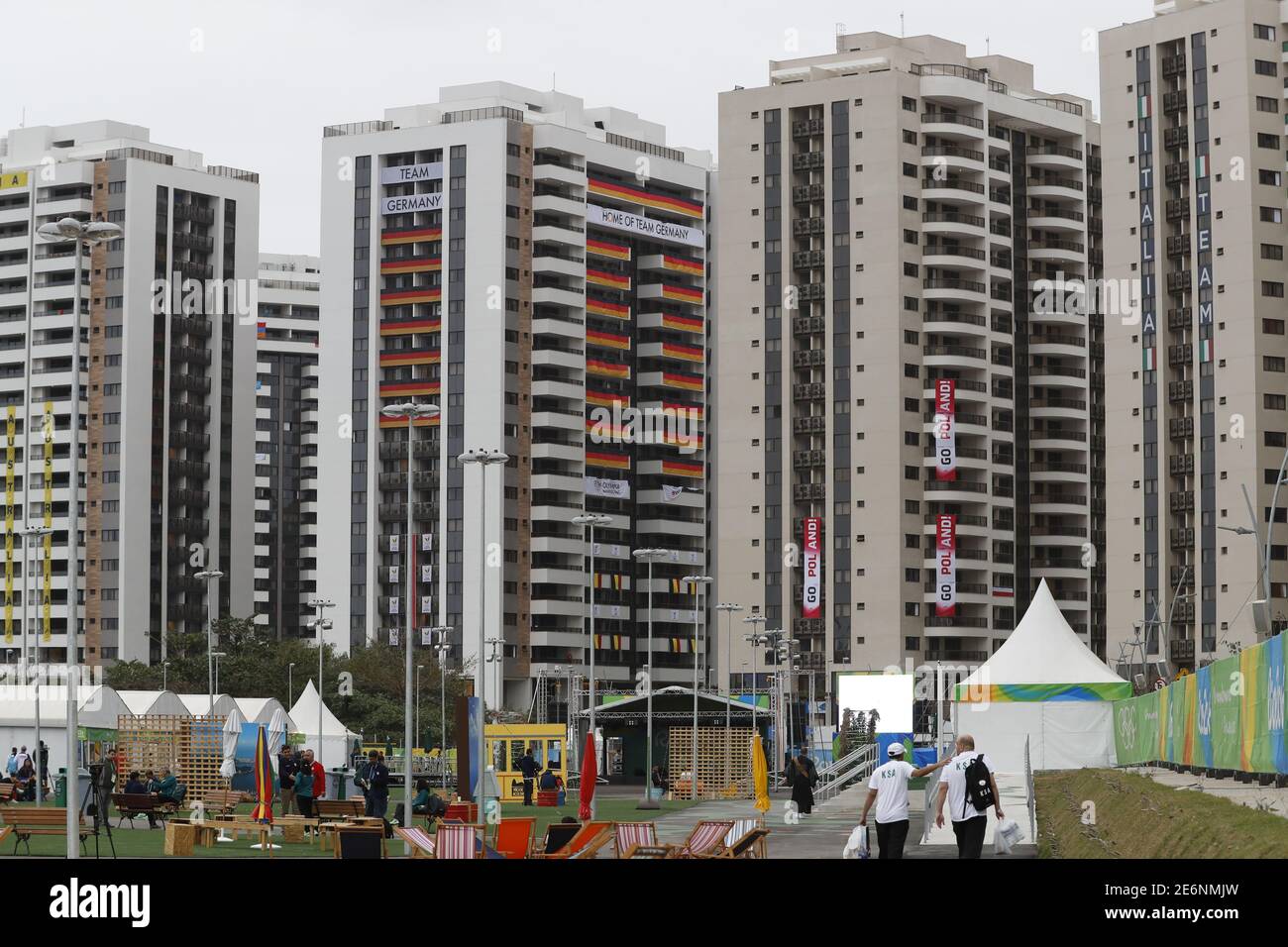Summer olympic games logo hi-res stock photography and images - Alamy
