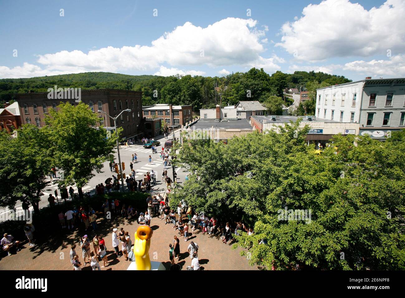 The Simpsons Family High Resolution Stock Photography and Images - Alamy