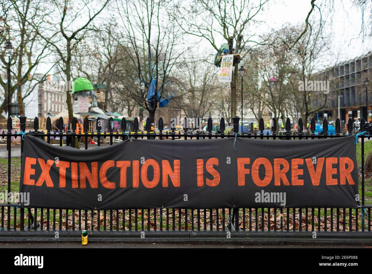 Eviction of Stop HS2 protesters from campsite at Euston Square Gardens ...