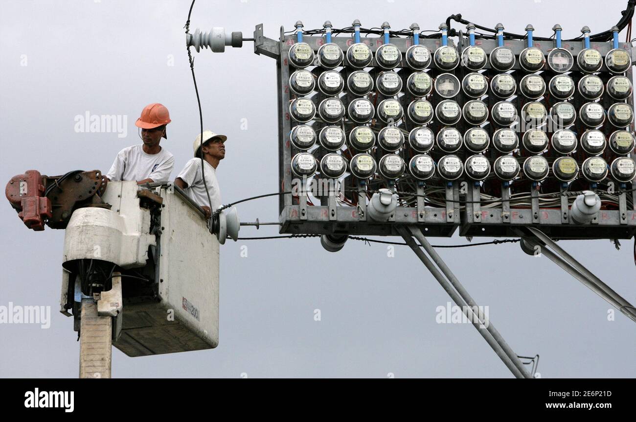 10 slum in manila hi-res stock photography and images - Alamy