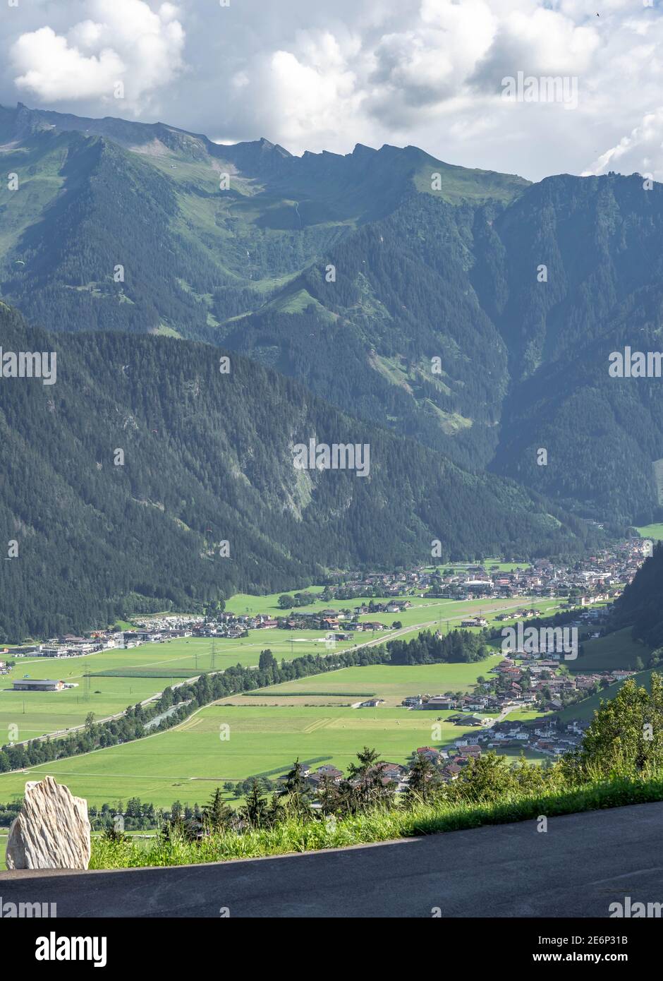 Zell am ziller town hi-res stock photography and images - Alamy