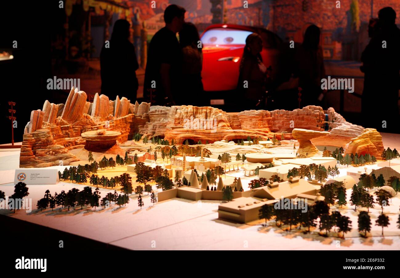 Walt disney business model hi-res stock photography and images - Alamy