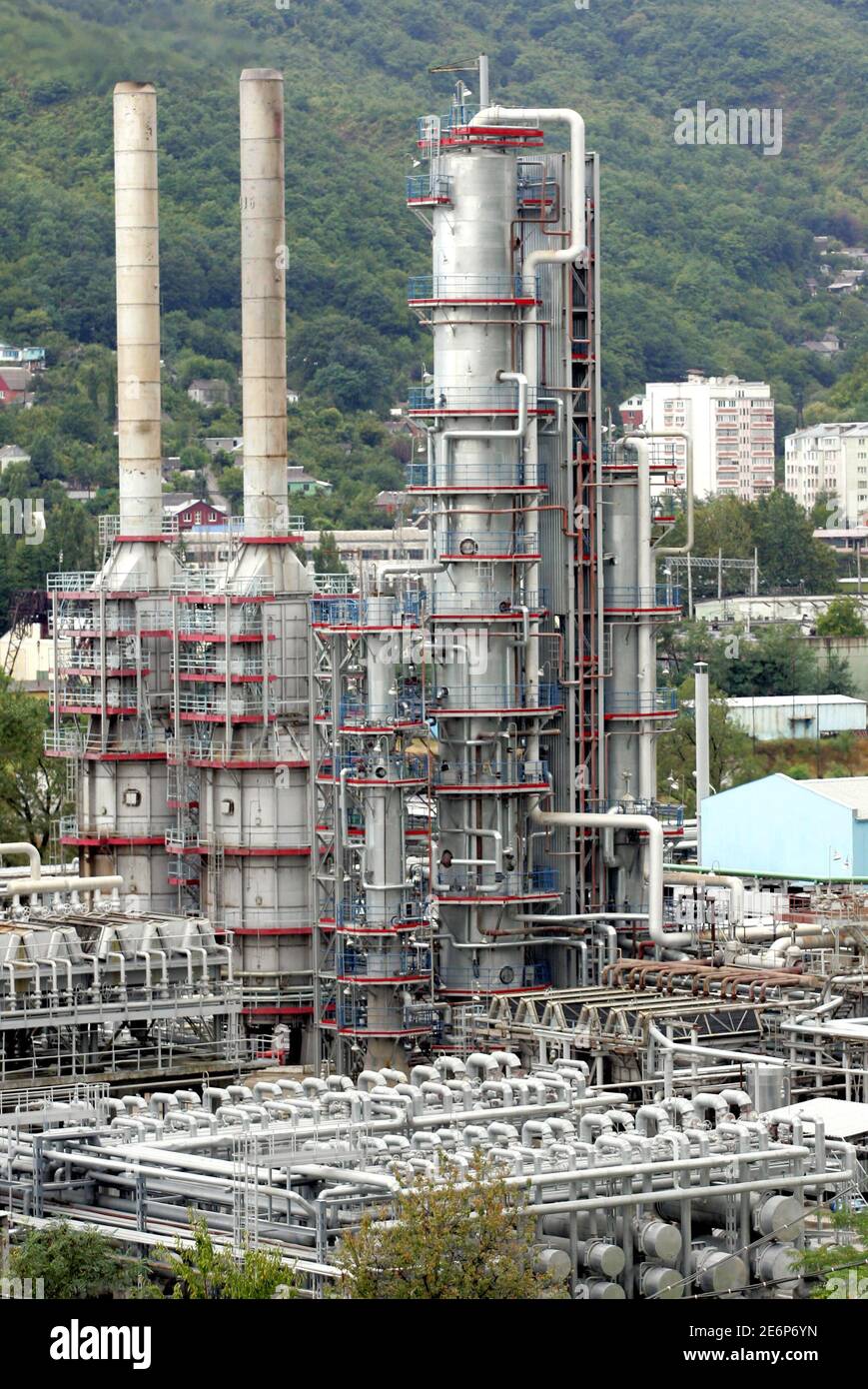 Tuapse refinery hi-res stock photography and images - Alamy