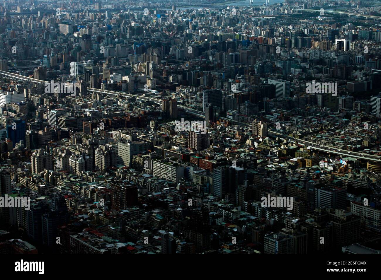 Taipei 101 Building Construction High Resolution Stock Photography and ...
