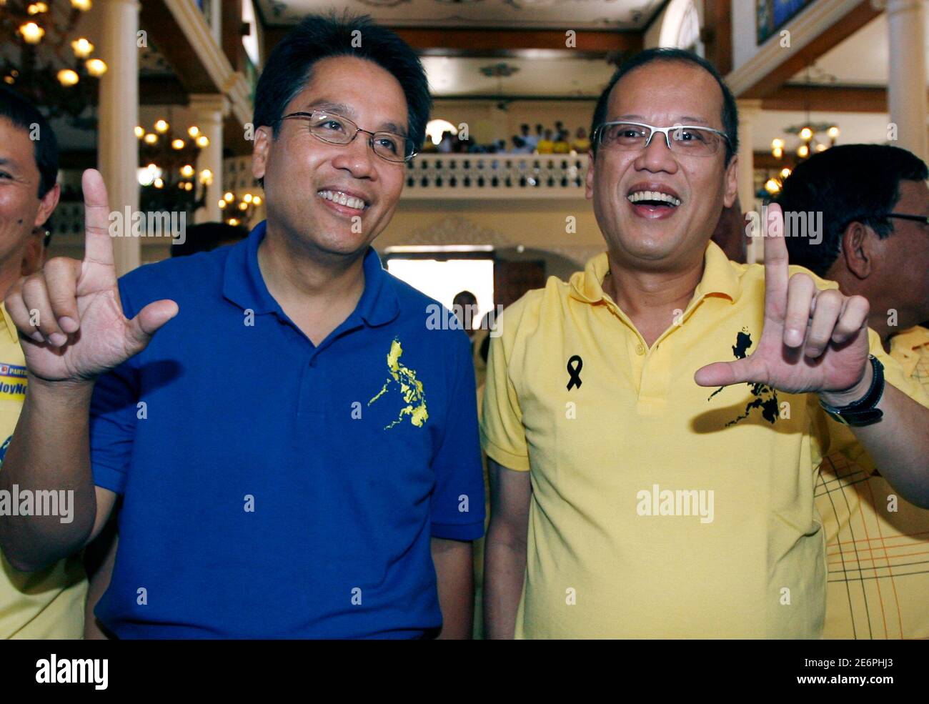 Corazon aquino rally philippines hi-res stock photography and images ...