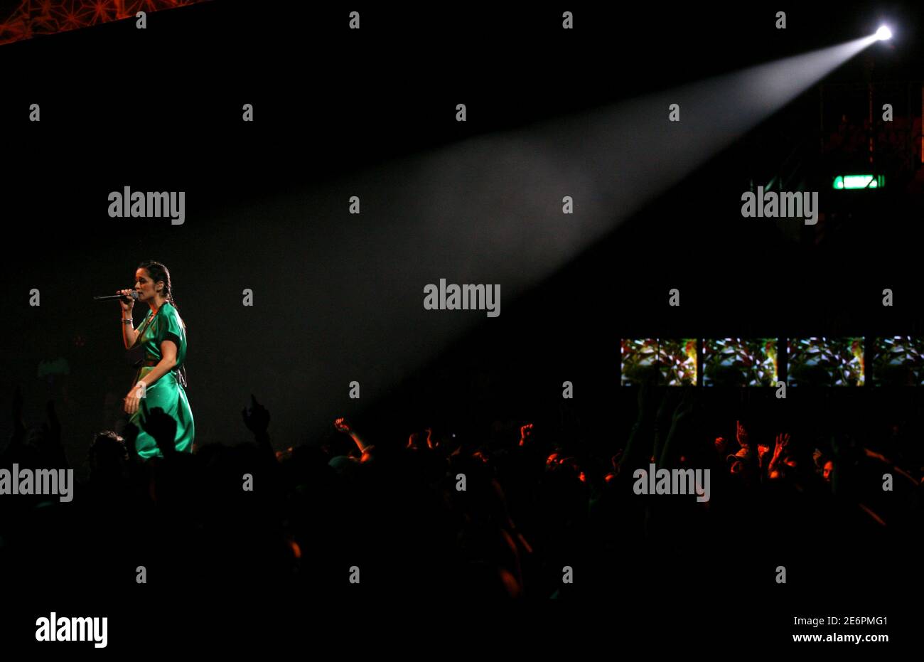 Mexican singer julieta venegas hi-res stock photography and images - Alamy