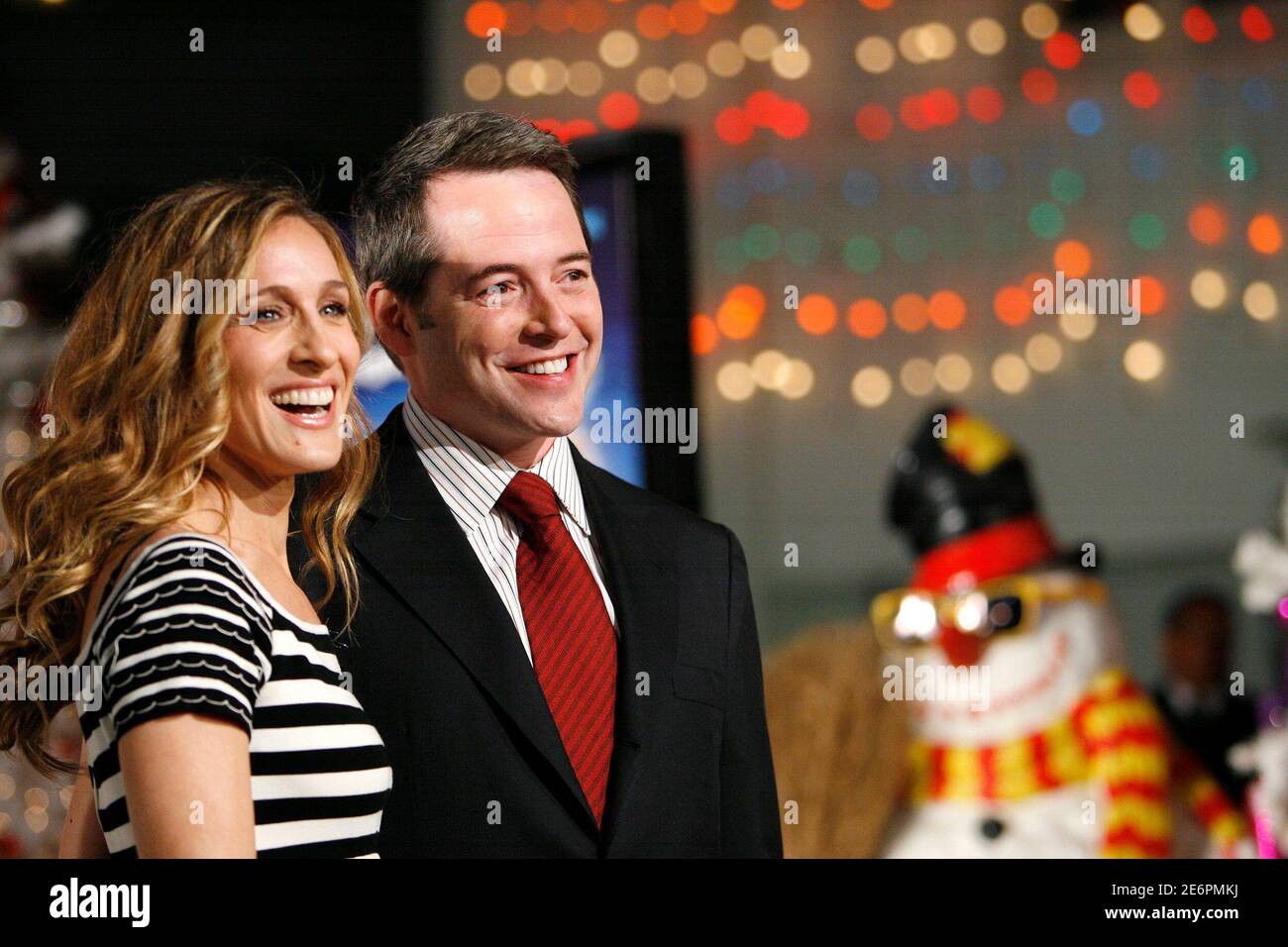 Matthew broderick and his wife hi-res stock photography and images - Alamy