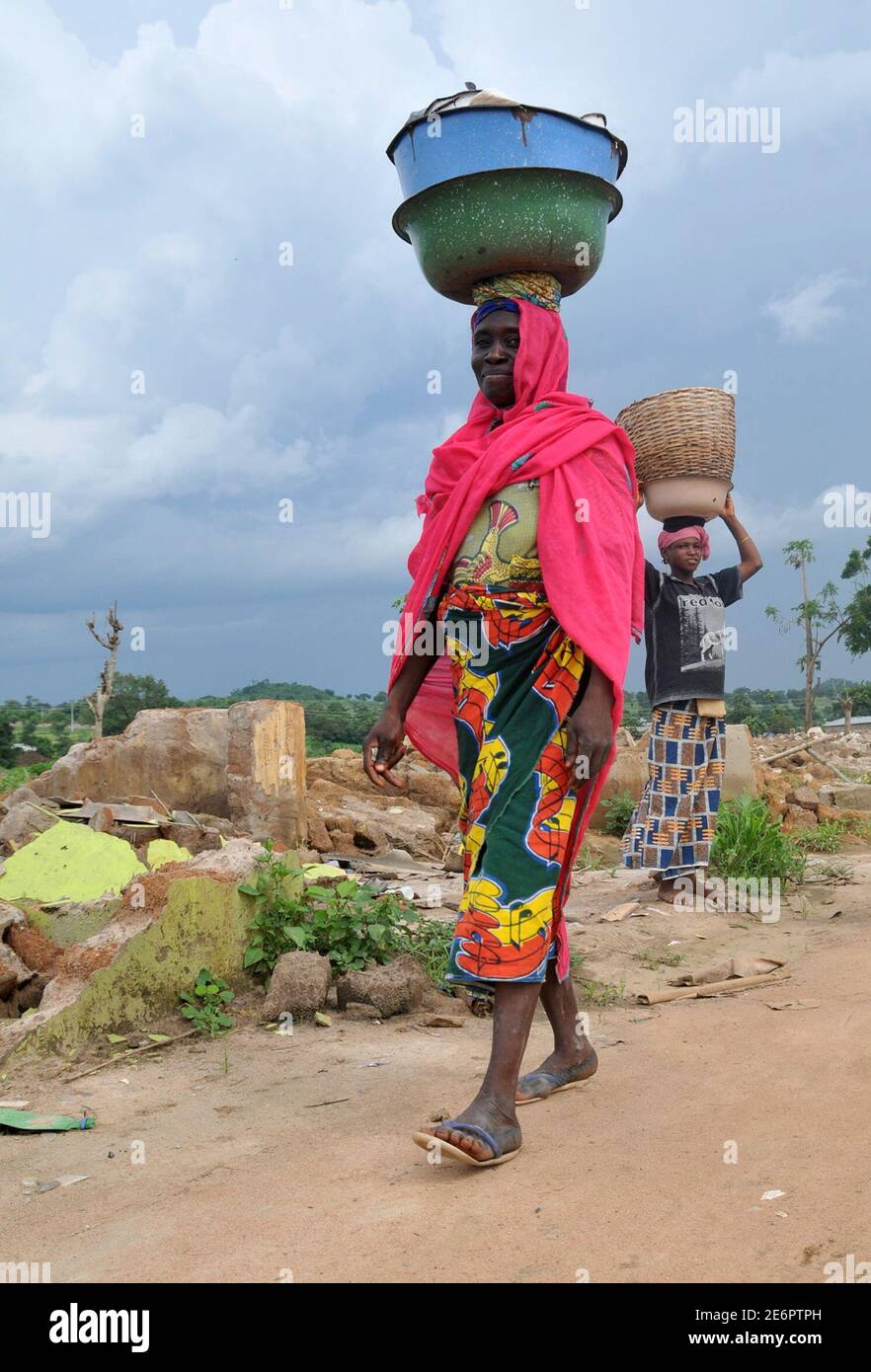 Demolition Slums High Resolution Stock Photography and Images - Alamy
